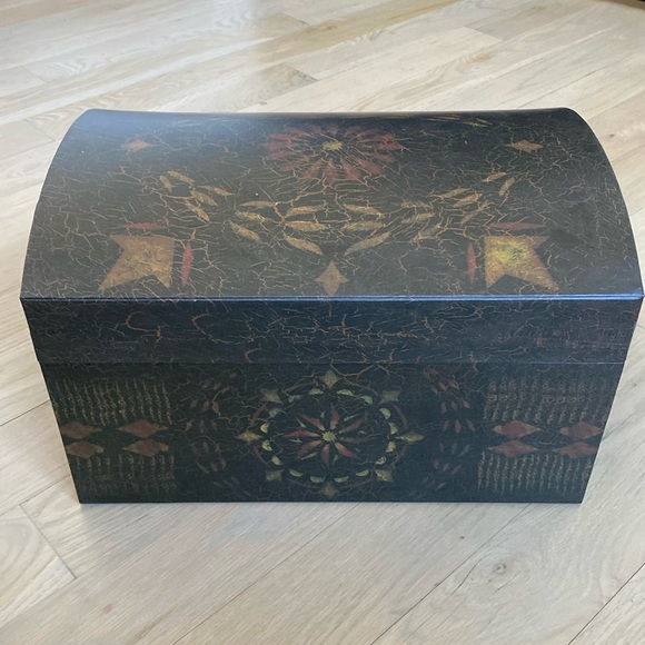Bob's Boxes | Accents | Bobs Boxes Antique Hinged Trunk Box | Poshmark